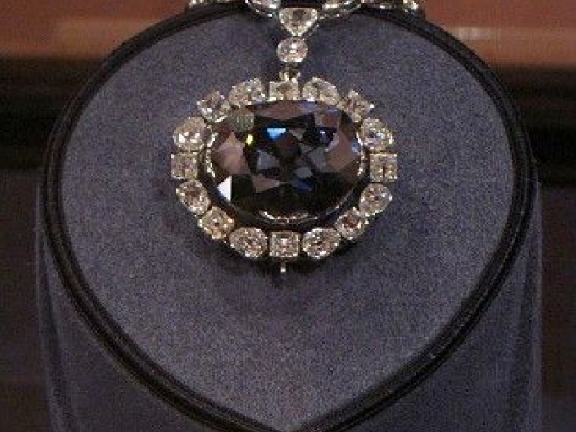 Le diamant Hope : histoire d'un joyau mythique