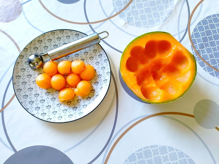 La salade melon concombre tomate mozzarella : une salade fraîcheur facile