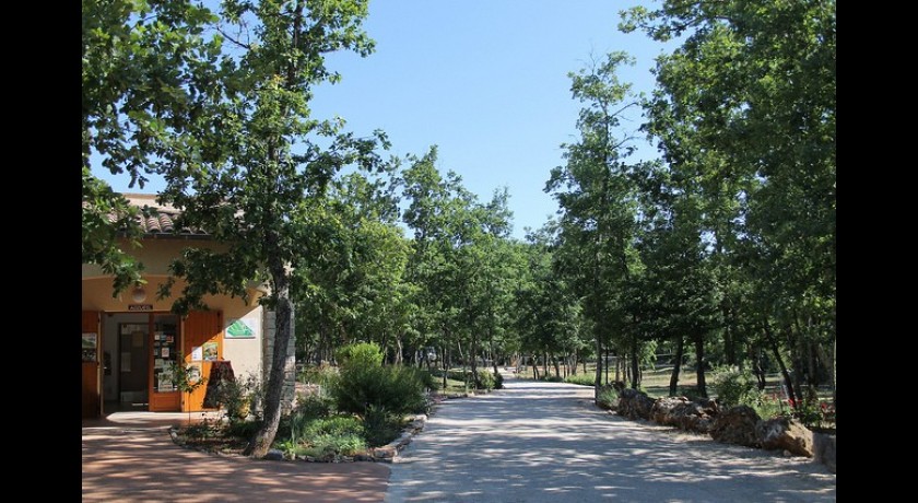 Camping Le Ran Du Chabrier Saint-privat-de-champclos