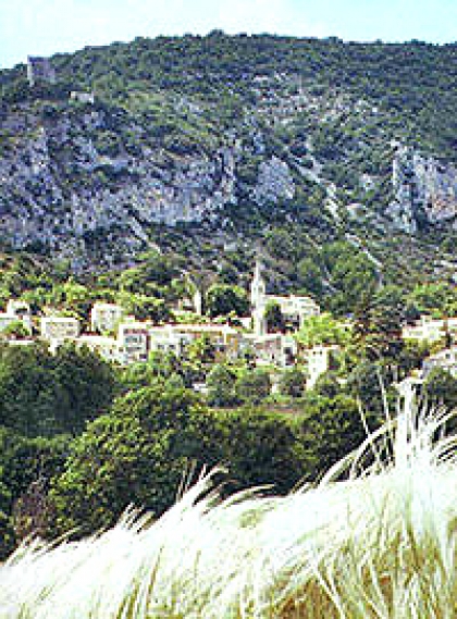 Carte Le village de monieux carte virtuelle Site et Monument Monieux