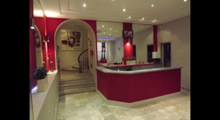 Comfort Hotel Azur Riviera Nice