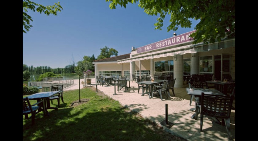 Hôtel Monform Restaurant Du Lac Monflanquin