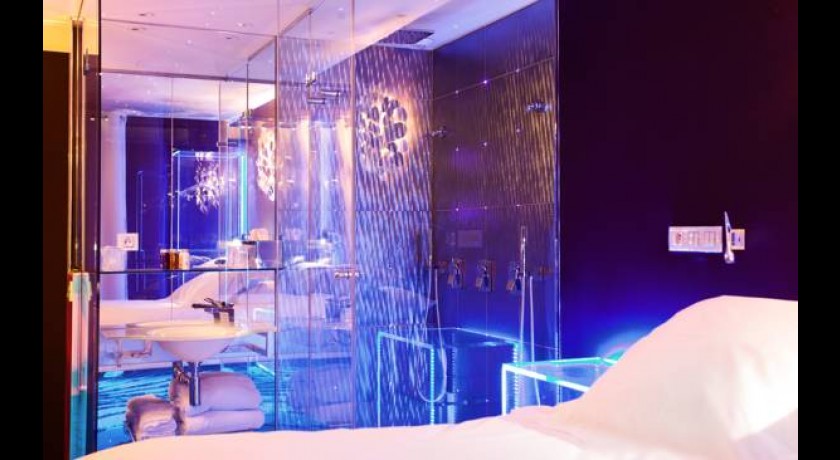 Séjournez à l'Unique HÔTEL SEVEN au Cœur du Quartier Latin de Paris ...