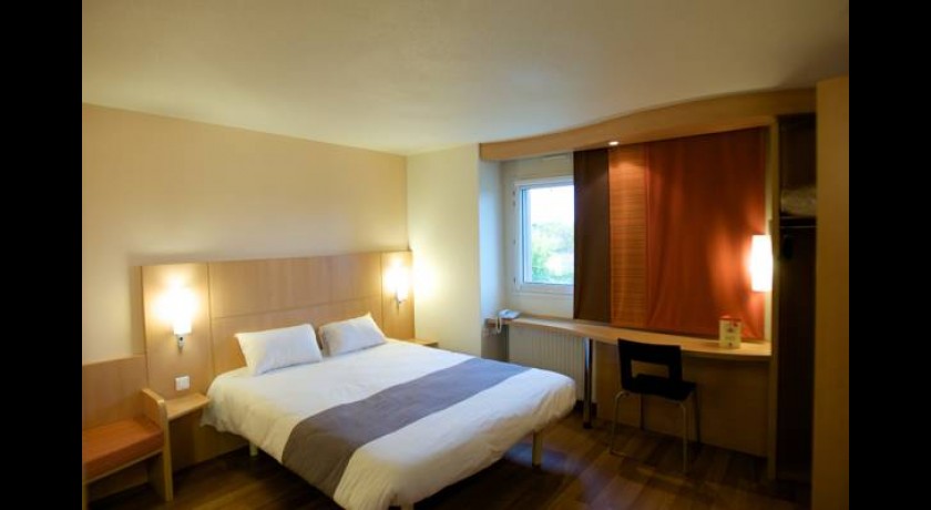 Hotel Ibis Beaune La Ferme Aux Vins