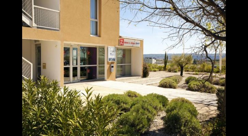 Hotel Sejours Et Affaires Le Moulin Neuf Manosque