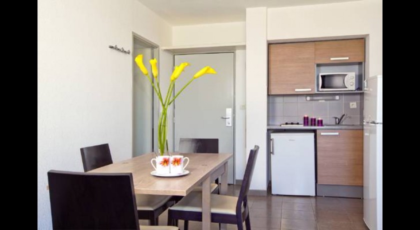 Hotel Sejours Et Affaires Le Moulin Neuf Manosque