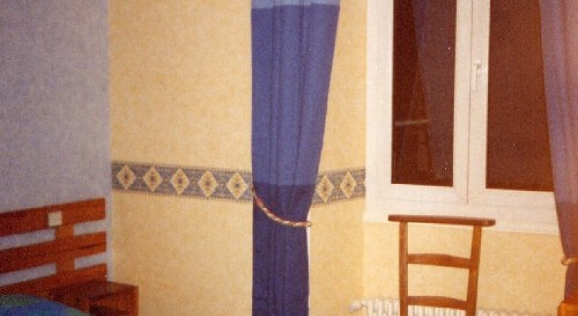 Hôtel-restaurant Du Relais De Gascogne Mézin