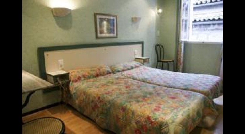 HÔtel Des Arcades Limoux