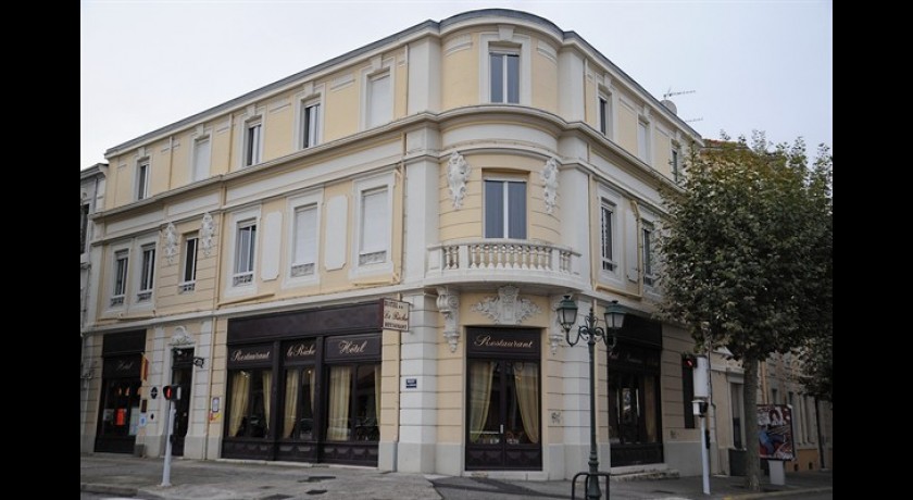 HÔtel Restaurant Le Riche Alès