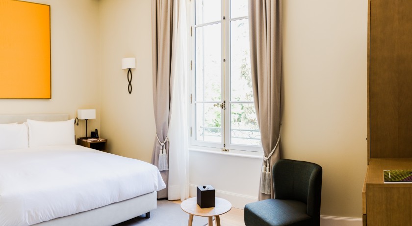 Hôtel & Restaurants - Château De Montcaud Sabran