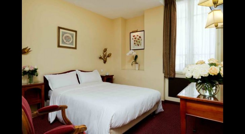 Découvrez HÔTEL MÉDÉRIC | Hôtel 3 Étoiles Paris 17ème | Confort ...