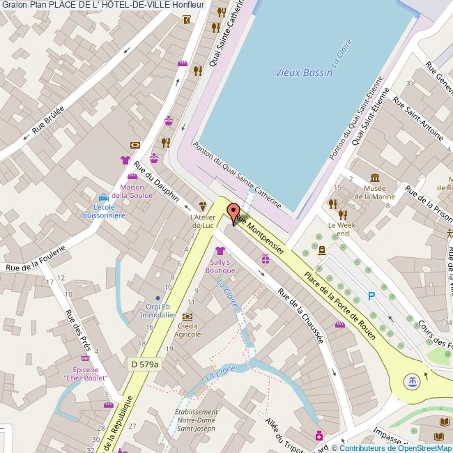 Place de l' HÔTEL-DE-VILLE Honfleur