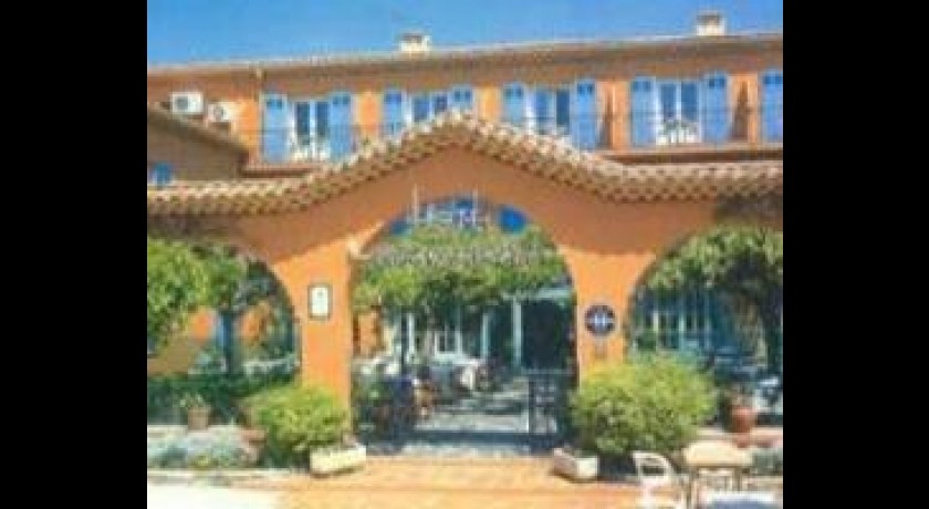 Restaurant Les Muriers- Hôtel Le Provençal Les Issambres