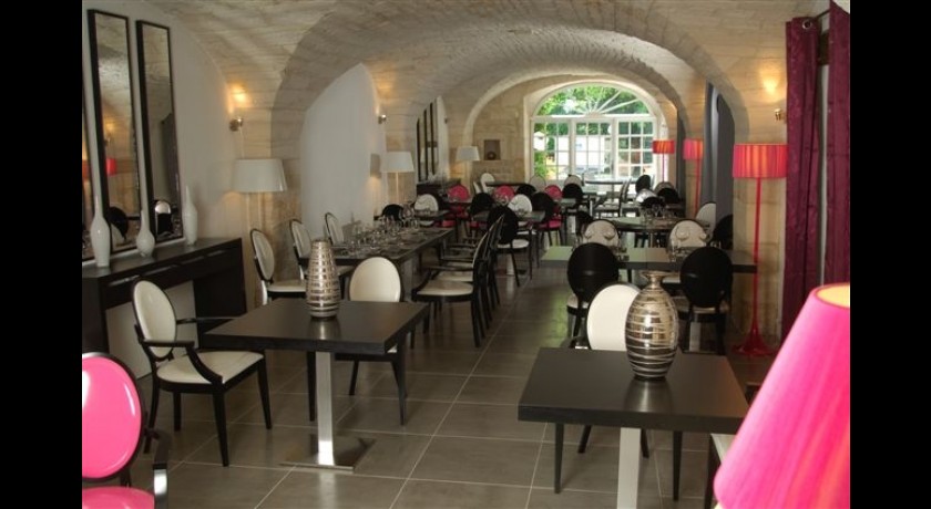 Restaurant Le Carre Des Saveurs Barjac