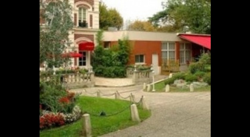 Restaurant Le Pavillon De La Tourelle Vanves