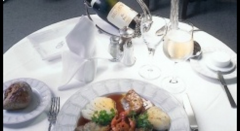 Restaurant La Toque Blanche Oyonnax