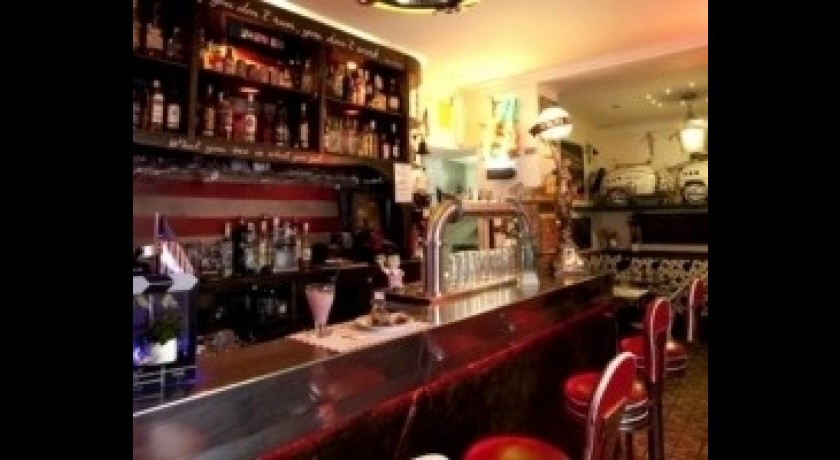 Restaurant Le Fil Rouge Café Paris