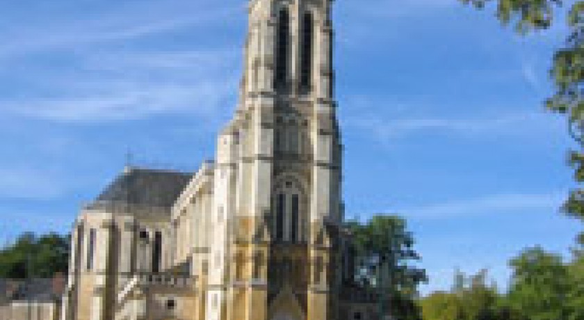 Basilique notre dame du chene Vion tourisme Edifices et art religieux