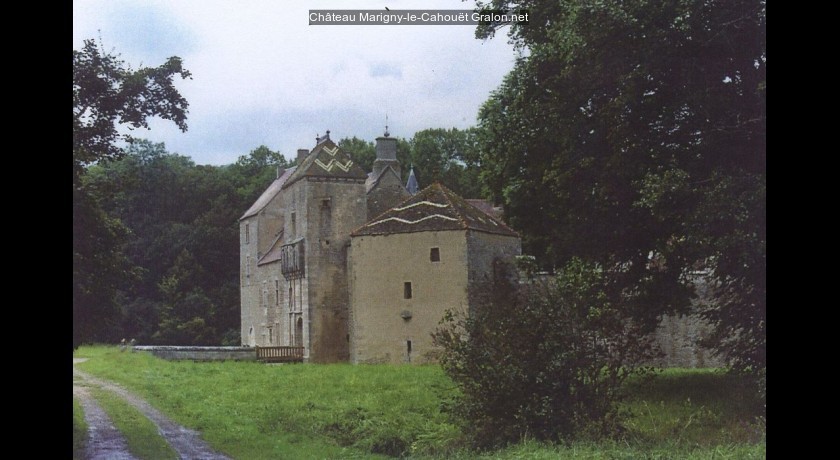 Château Marigny-le-cahouët tourisme
