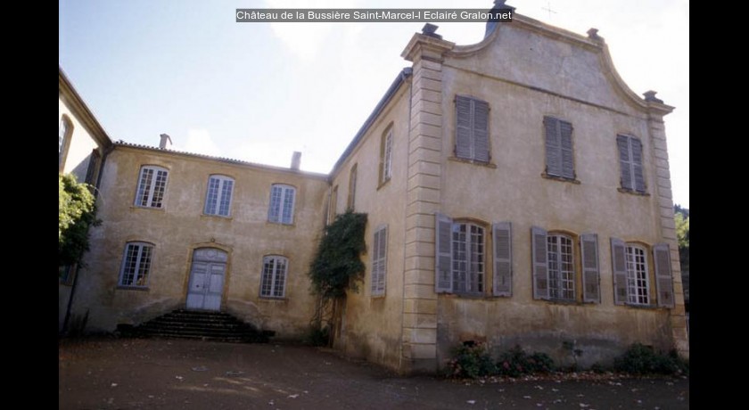 Château de la bussière Saint-marcel-l'eclairé tourisme