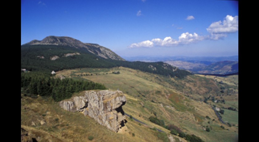 Mont mezenc Sainte-eulalie tourisme