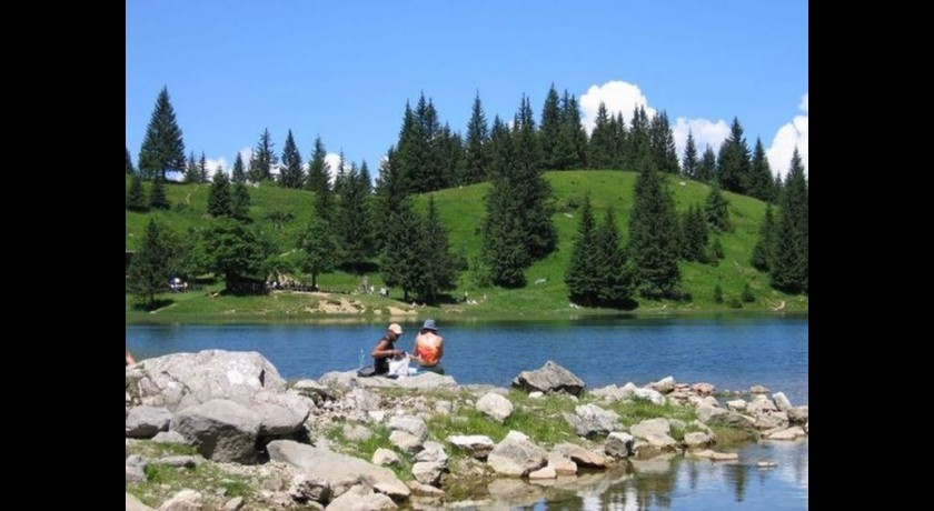 Randonnée le lac bénit Mont-saxonnex tourisme