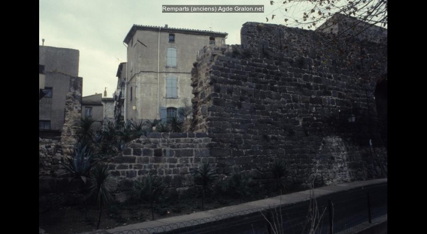 Remparts (anciens) Agde tourisme