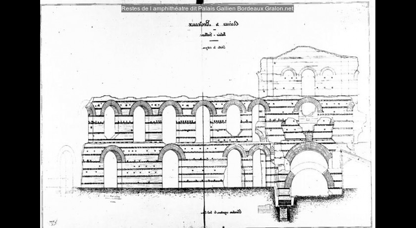 Restes de l'amphithéatre dit palais gallien Bordeaux tourisme